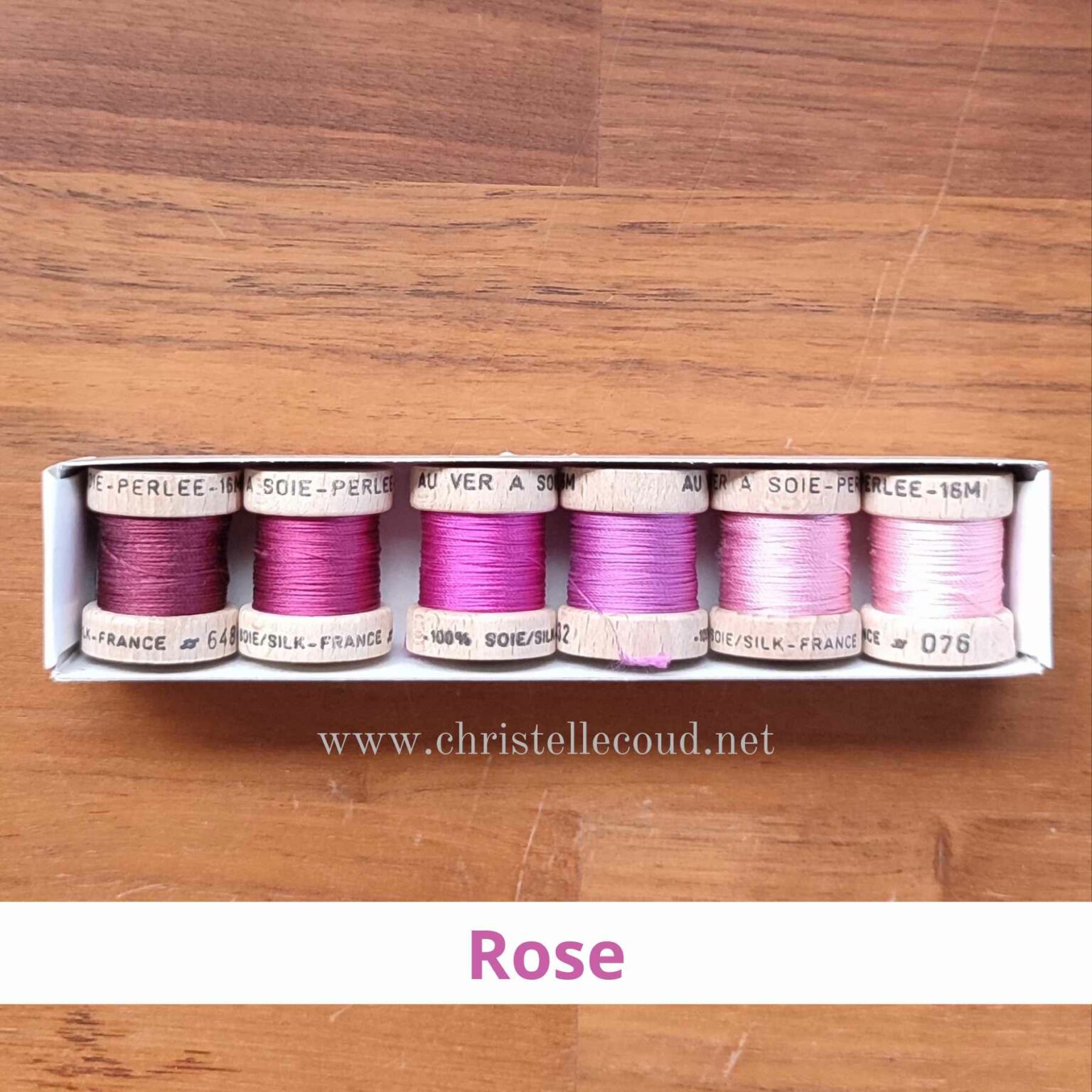 soie perlée Coffret de Fils de Soie Perlée - Au Ver à Soie - Christelle ...